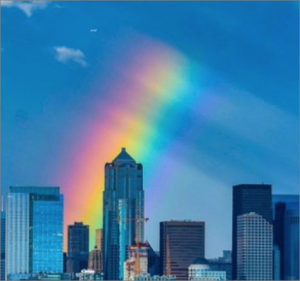 アメリカのシアトルに出現した、あまりにも鮮やかな「不完全な虹」 - 地球の記録 - アース・カタストロフ・レビュー